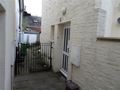 North Street, Wellington Per Calendar Month £690 p.c.m. To Let